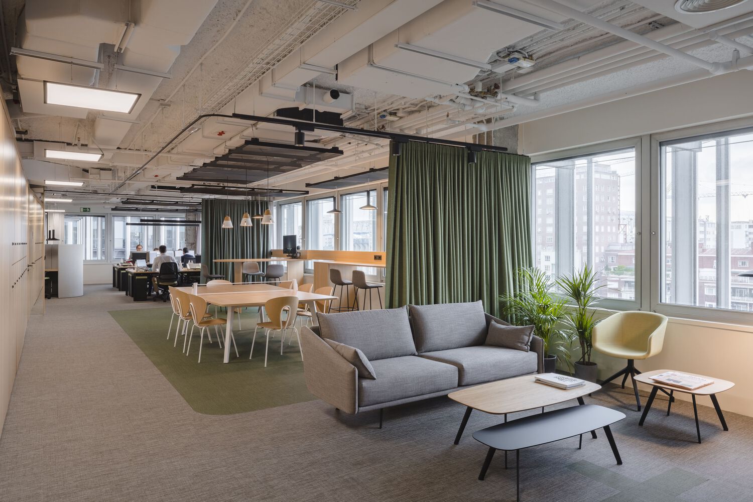 Goodman Castellana Offices by Zooco Estudio - Commercial Design India