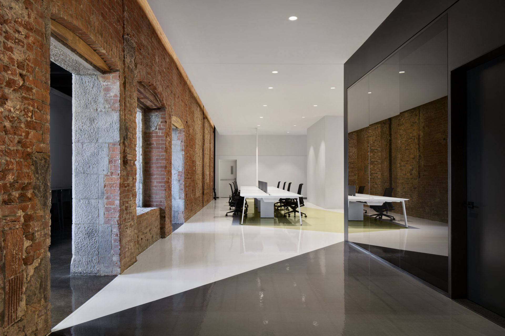 Lightspeed Office by ACDF Architecture - Commercial Design India