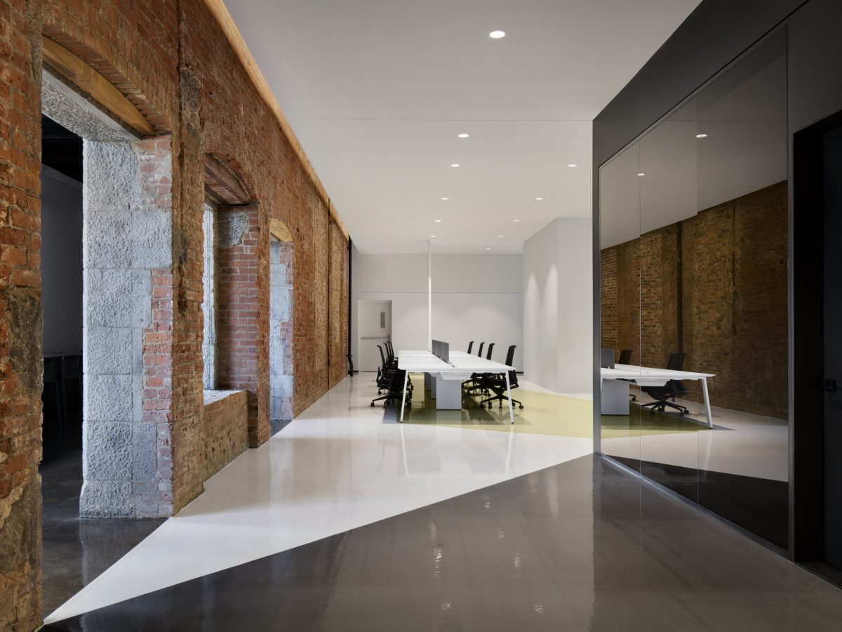 Lightspeed Office by ACDF Architecture - Commercial Design India