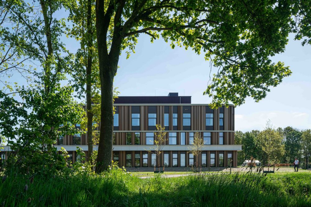 Isala Meppel Hospital by Vakwerk Architecten - Commercial Design India