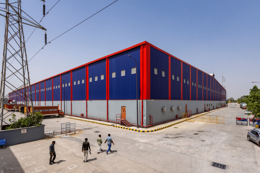 Vertical Logistic Park by CEM Engineers - Commercial Design India