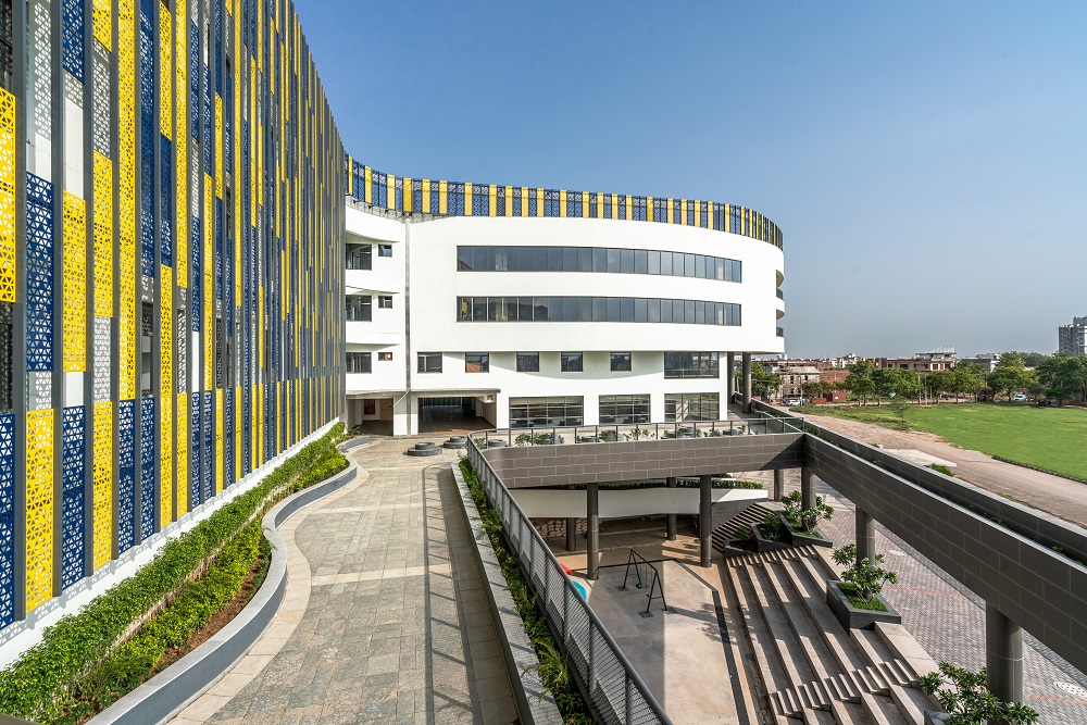 Amity International School, Mohali by Vijay Gupta Architects ...