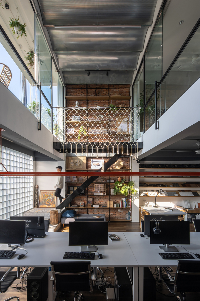 PAK Office by PAK Architects - Commercial Design India