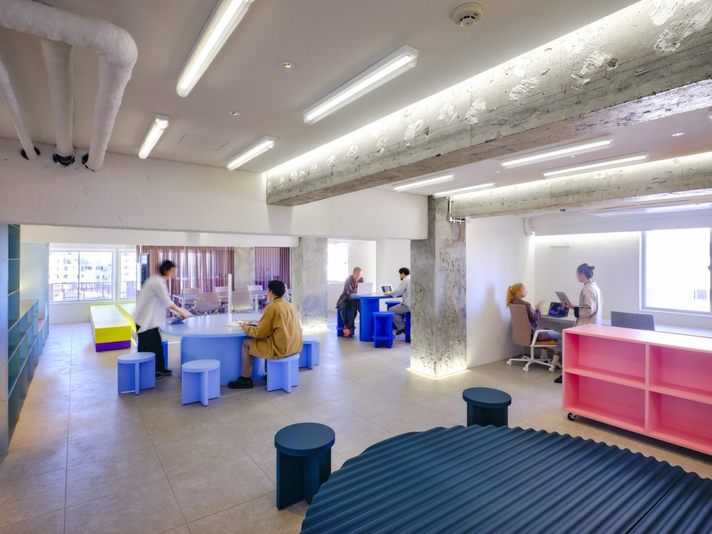 Driving bright hues in workspaces, Kii inc. designs Lyonesse Pictures ...