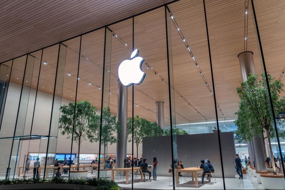 Apple may have new 'tracking' measures for employees coming to office ...