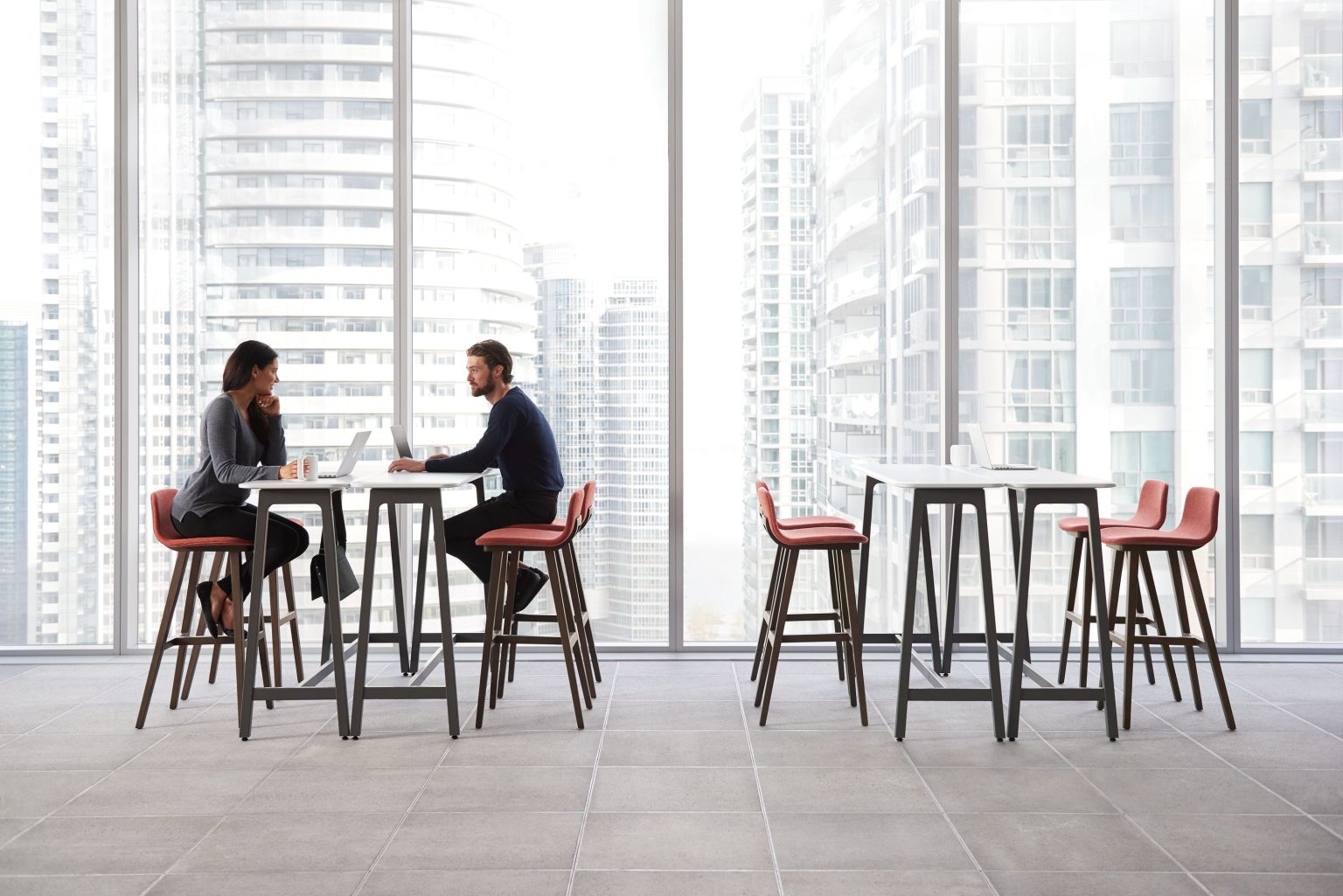 How to create a successful hybrid working environment - Commercial ...