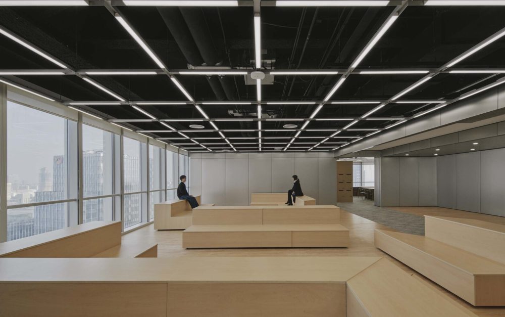 The vigorous thick wall - Tezign office, China by XFRAME - Commercial ...