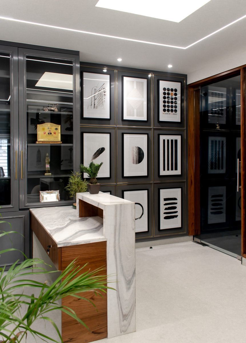 Battling the Space: How A.J. Architects' cutting-edge office project ...