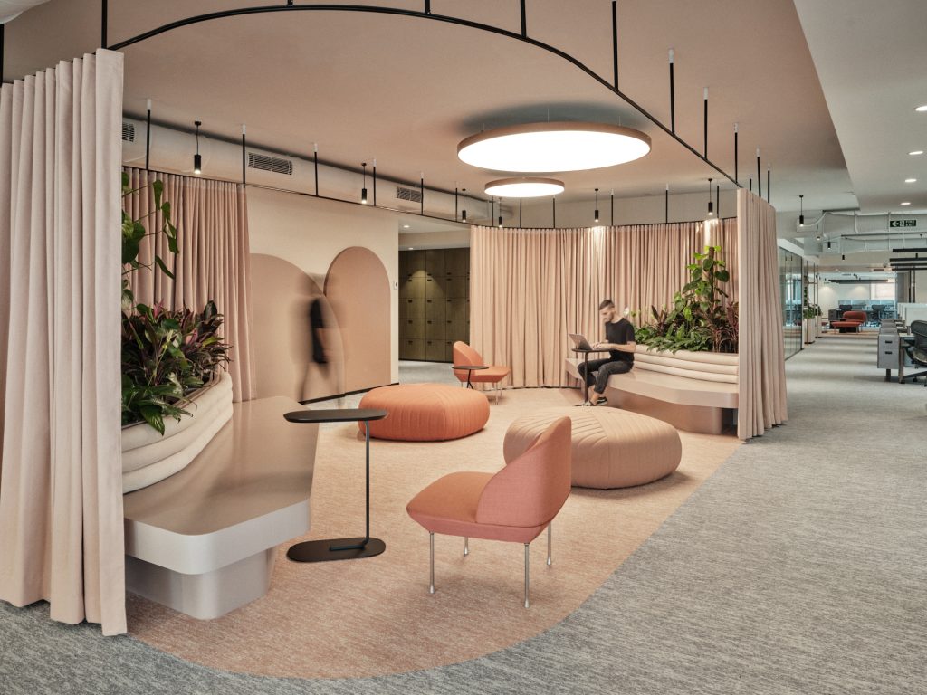 Discover how Ultraconfidentiel Design embraces skin diversity in Tira ...