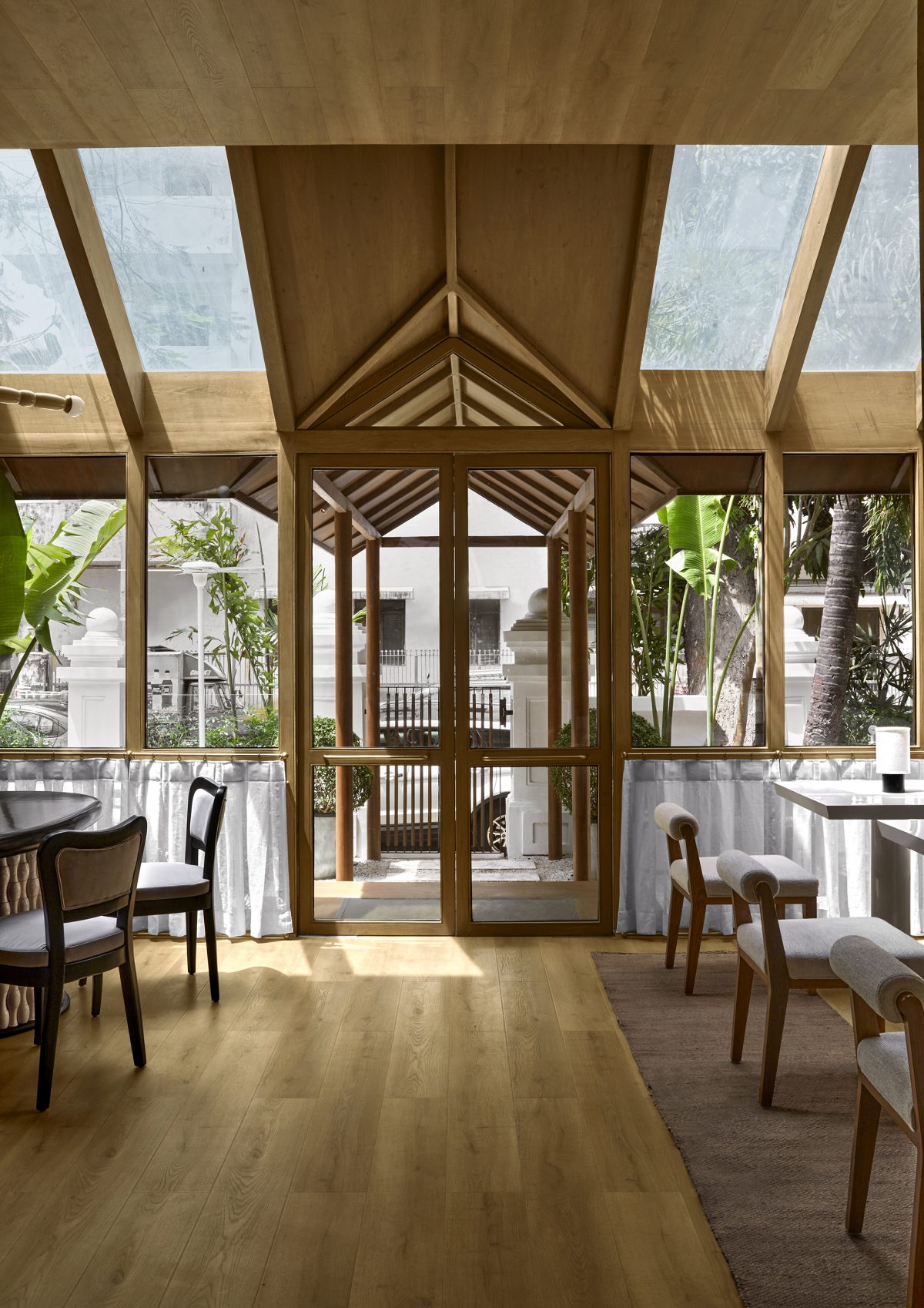 Step into Neuma, Mumbai: A classy-yet-cosy European dining experience ...