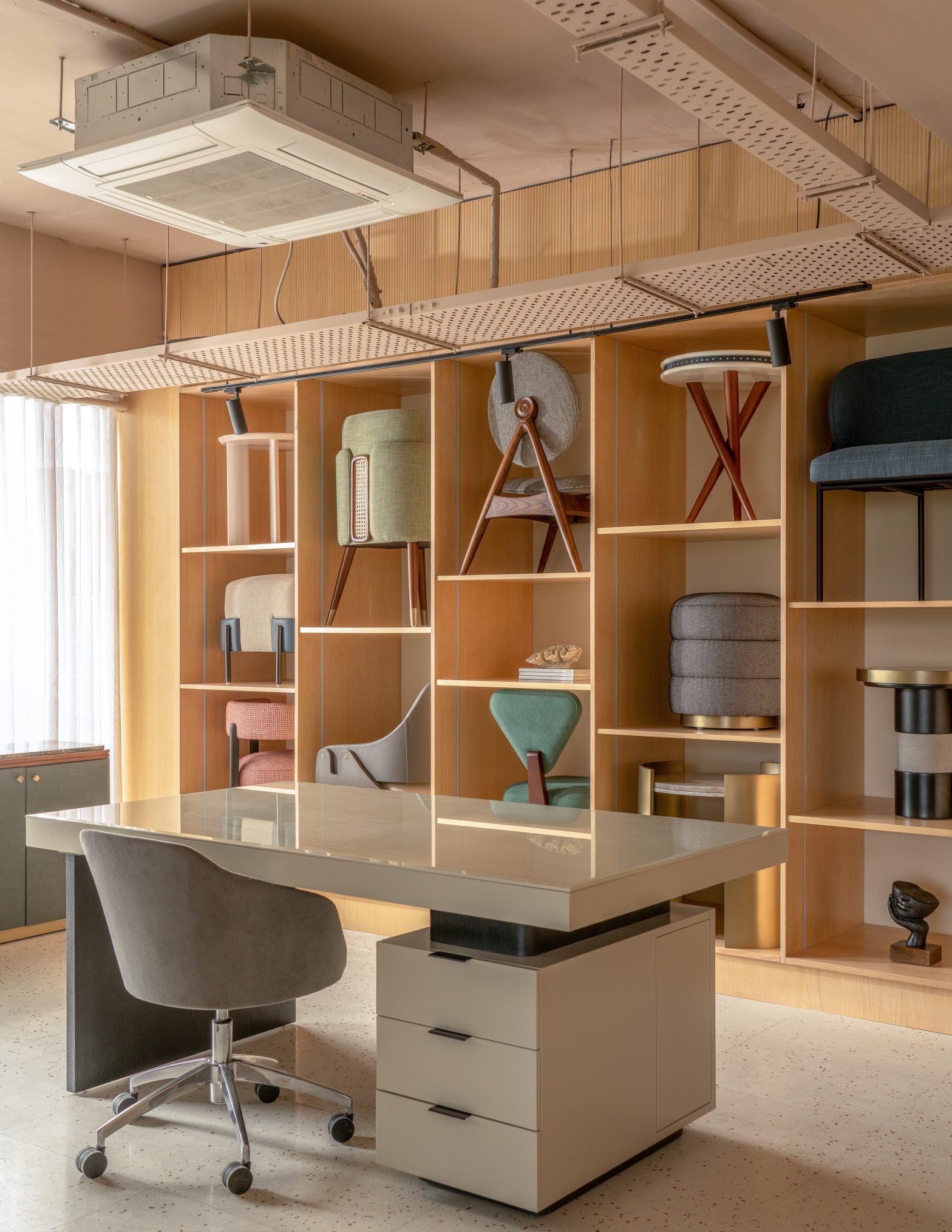 Chalk Studio introduces White Ash Studio: A new wave in furniture shopping with modern monotone ...