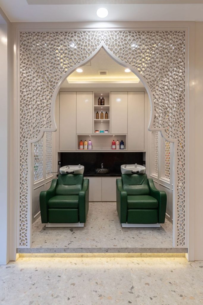 Fiocchi luxury salon by Design Square Architects: Where tradition meets ...