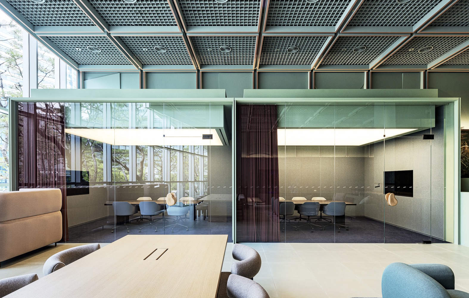 Innovative workspaces: a deep dive into Ground Workspace by INTG ...