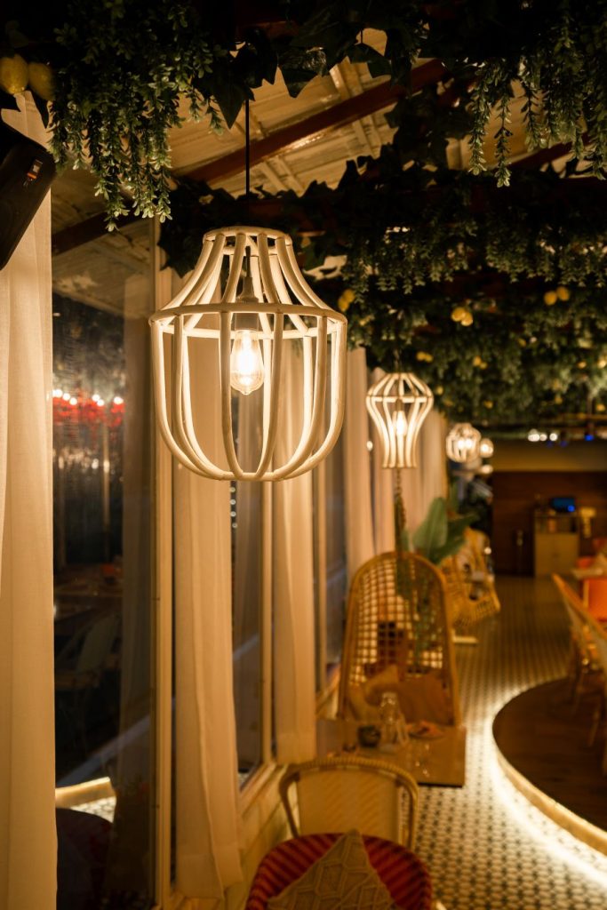 VIVI Italian bar & kitchen: A fusion of rustic charm and modern ...