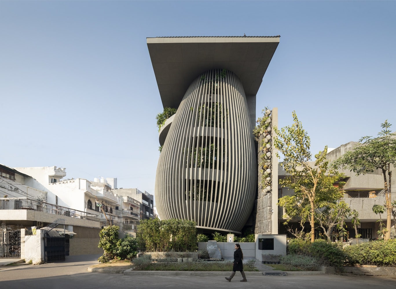GreenScape project: AtreyDesign Studio Office by Atrey & Associates ...