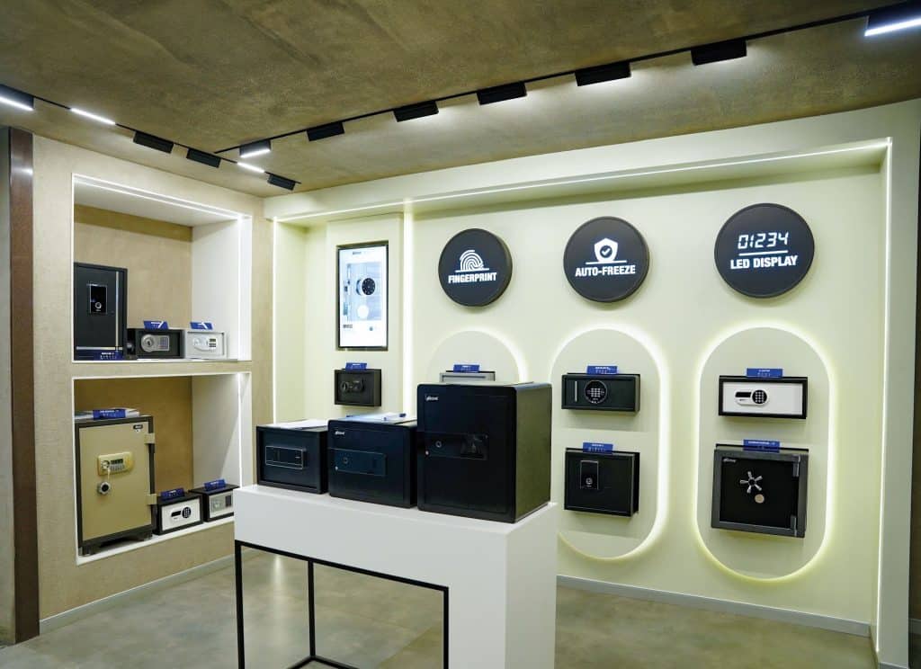 Ozone launches its state-of-the-art flagship experience centre in Delhi ...