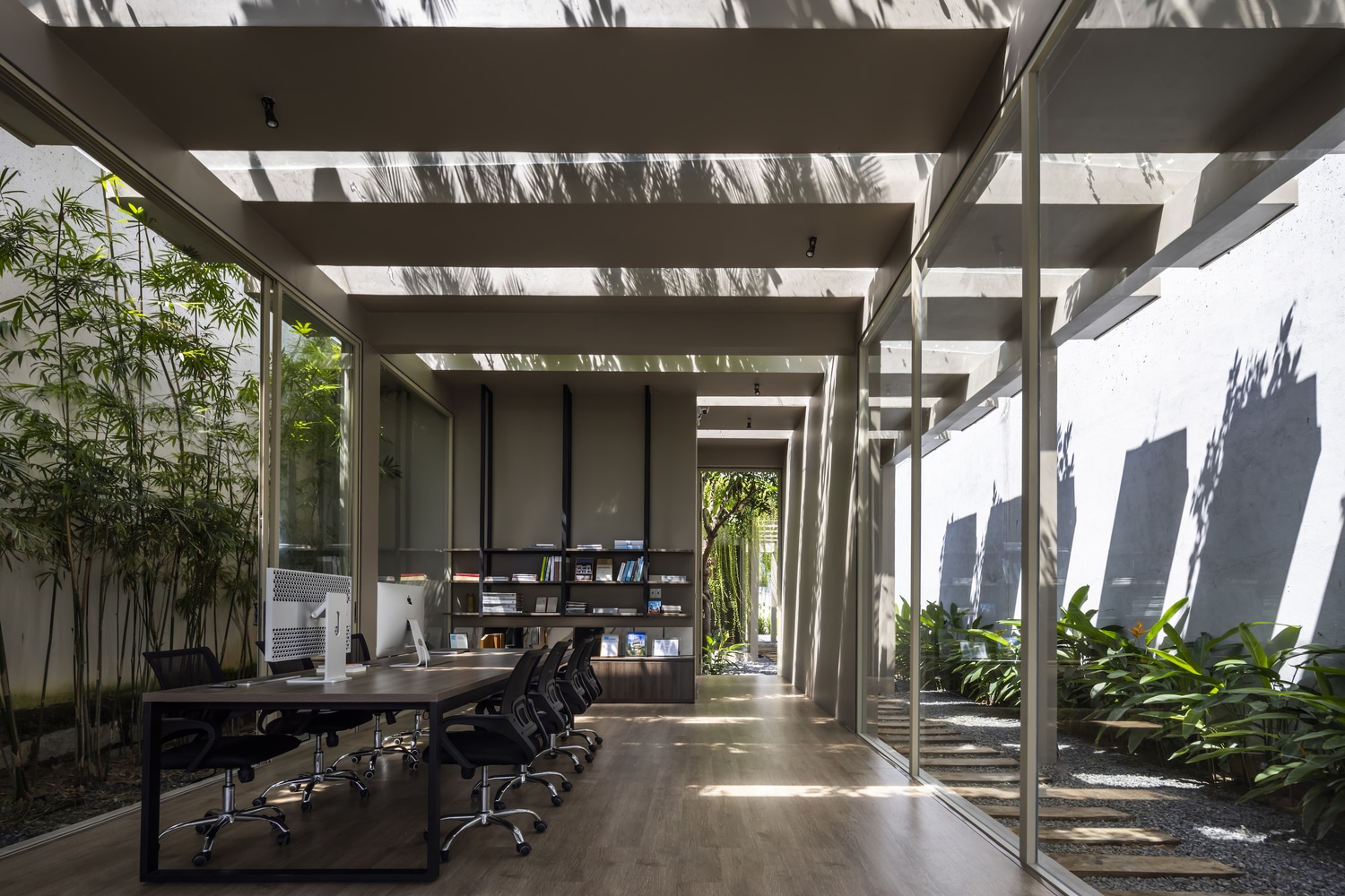 Office for Trees: Sustainable architecture in Vietnam by Pham Huu Son ...