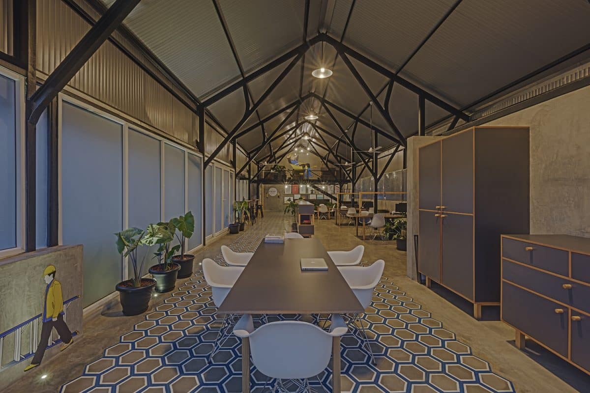 M9 Design Studio transforms attic into inspiring workspace: The M9 ...