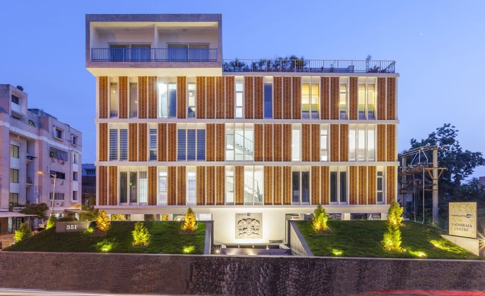 Vishranthi Office: Redefining urban architecture by KSM Architecture ...