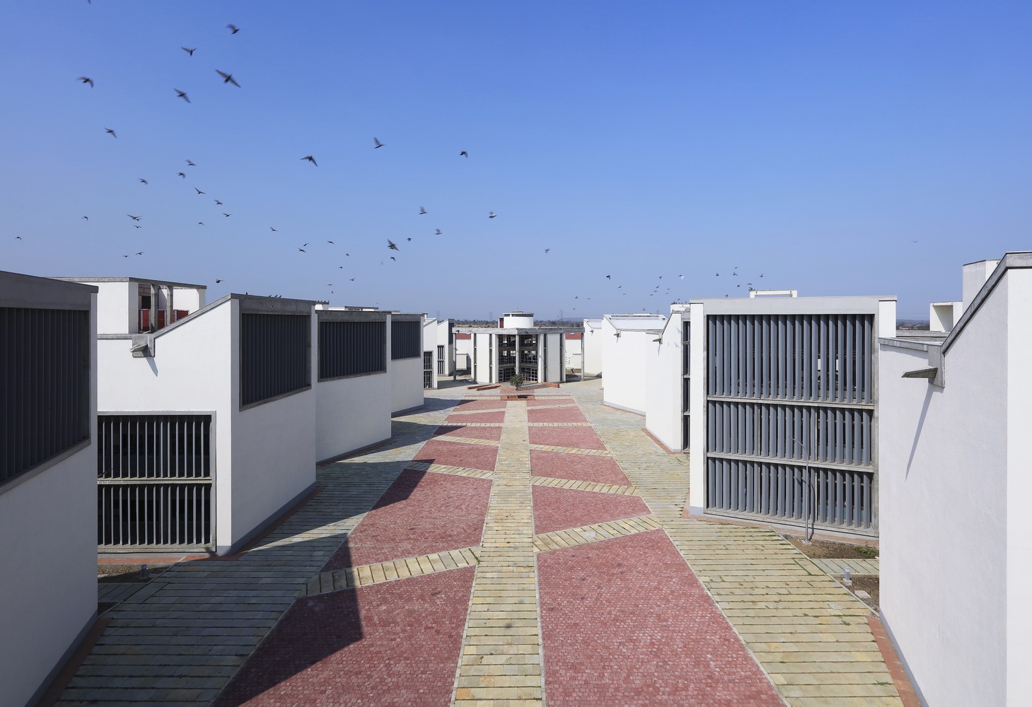 Bajaj Institute of Technology Wardha - Modern architecture rooted in ...