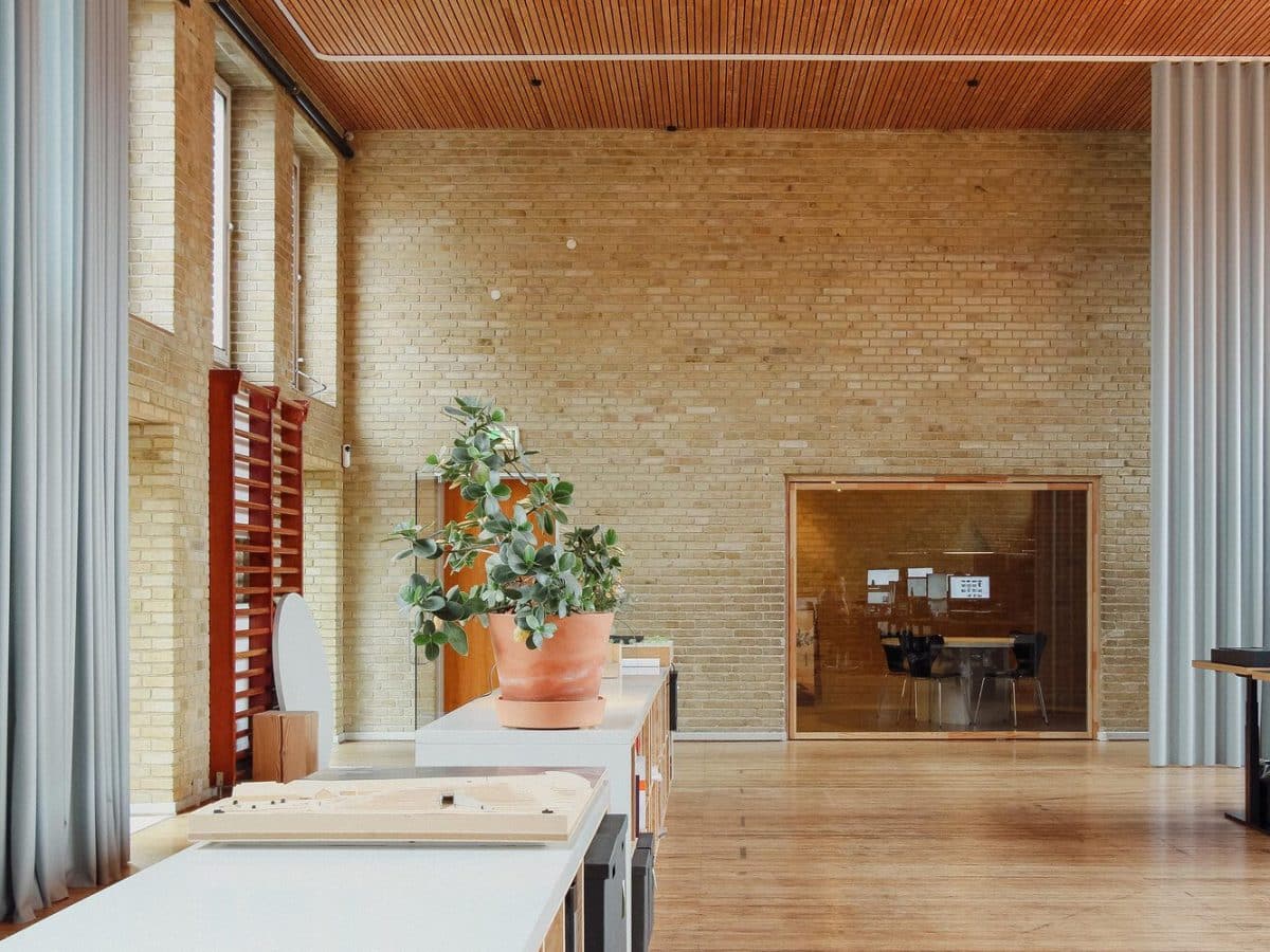 Paradiset Studio transformation by LOOP Architects - Commercial Design India