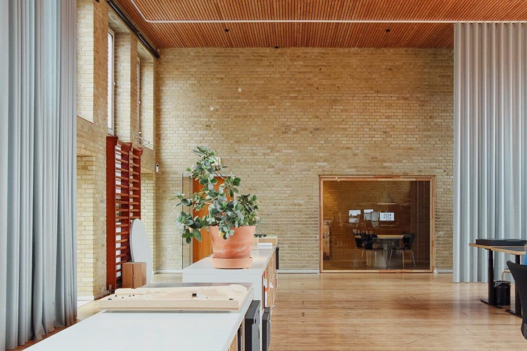 Paradiset Studio transformation by LOOP Architects - Commercial Design India