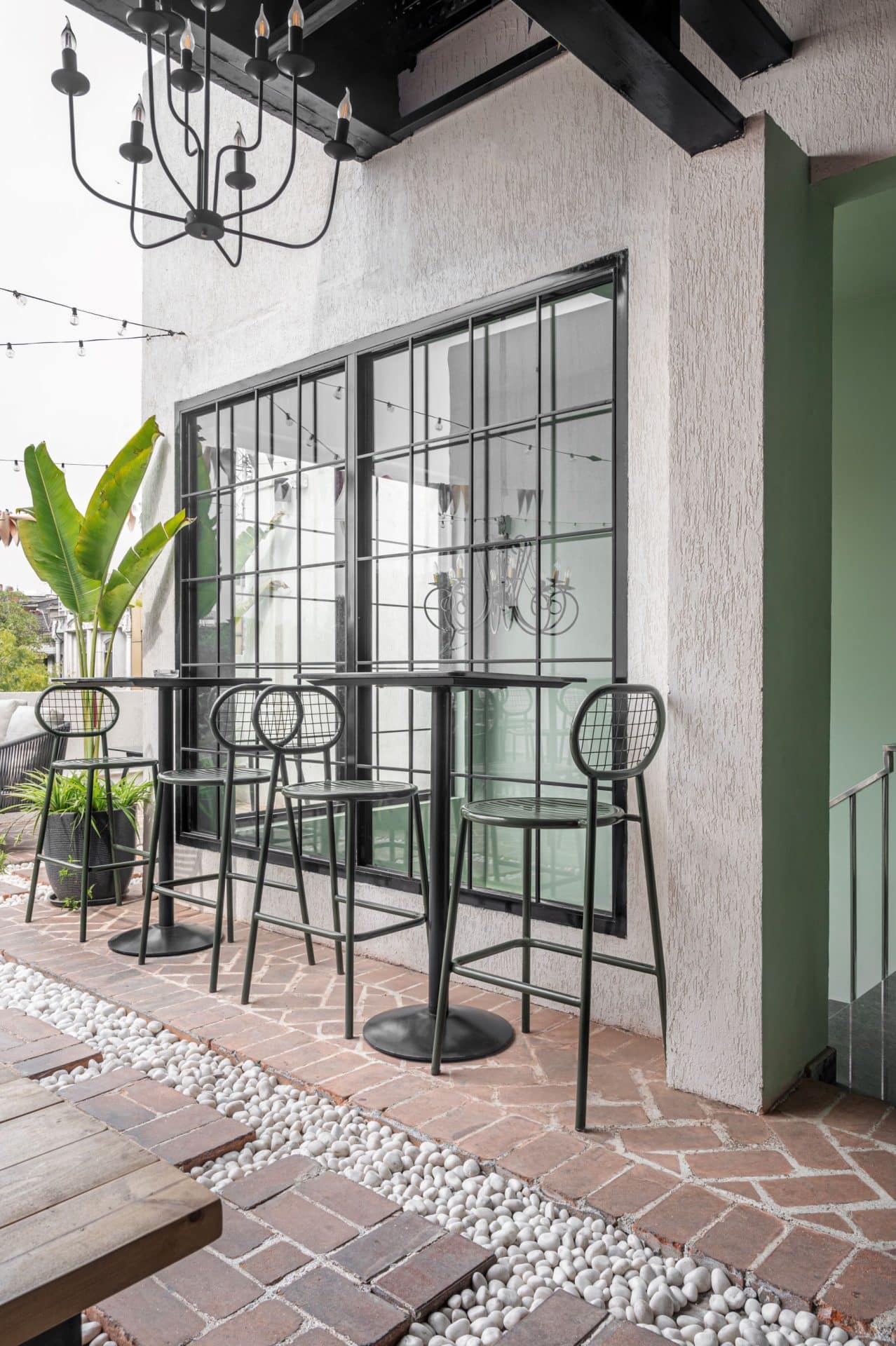 Melthouse European café in GK, New Delhi: A Studio Bipolar masterpiece ...