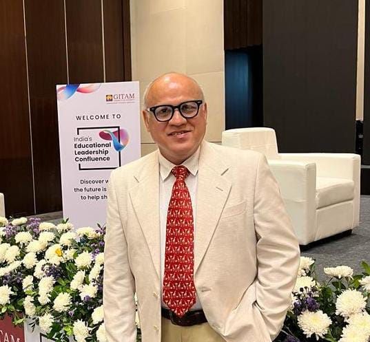 Navigating the path from architecture school to professional practice ...