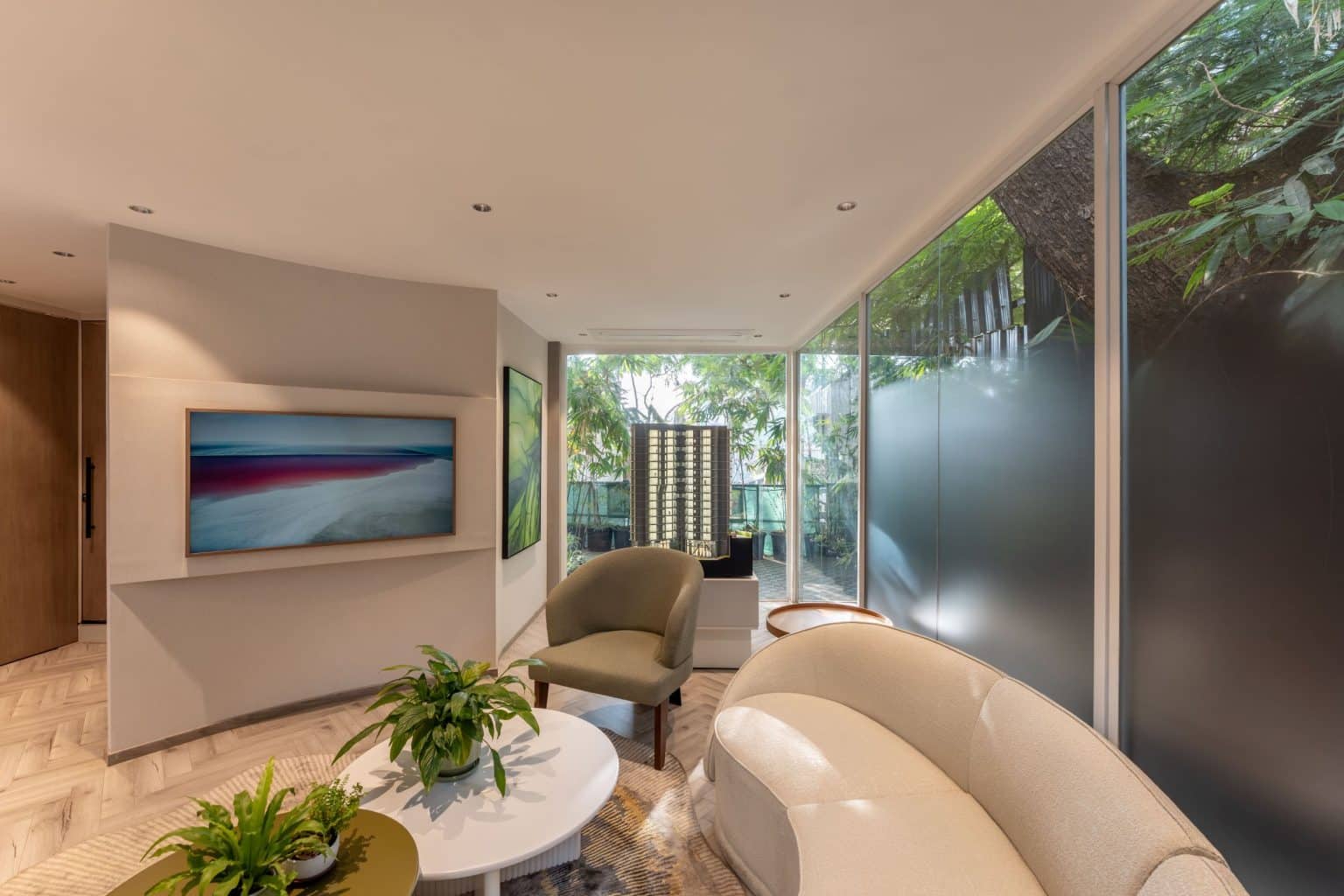 Prestige Daffodils Experience Centre: A modern sales lounge ...