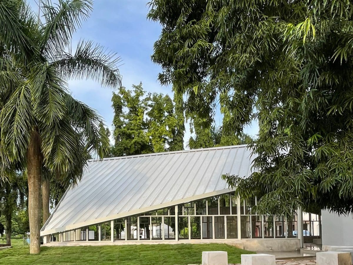 A.C. Pandya Student Activity Center by Abin Design Studio: A tribute to ...