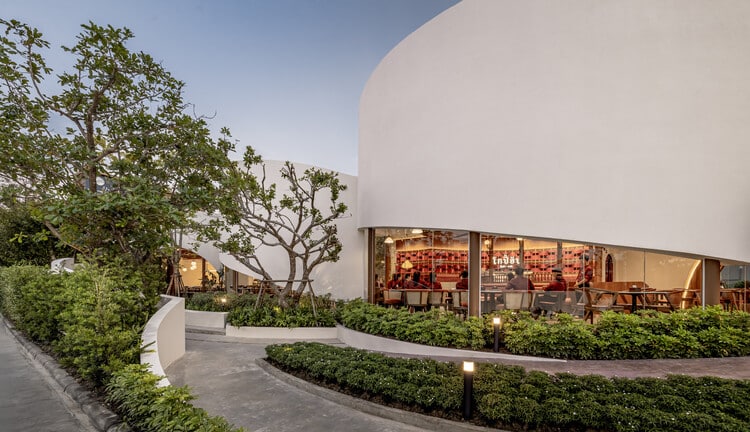 Kopi Hub Restaurant Design in Korat - An interior design project by ...