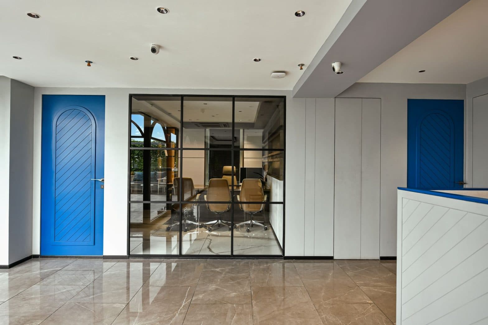 Driving bright hues in workspaces, Kii inc. designs Lyonesse Pictures ...