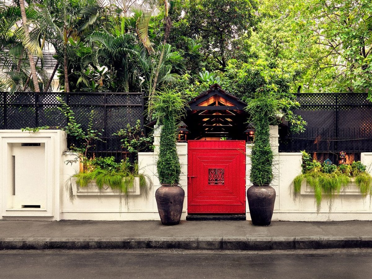 Step into Nayanthara and Vignesh Shivan’s colonial bungalow reimagined ...