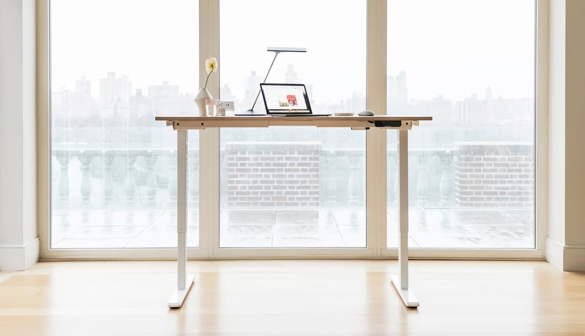 Sit stand desk benefits explained: Better posture, energy & focus ...